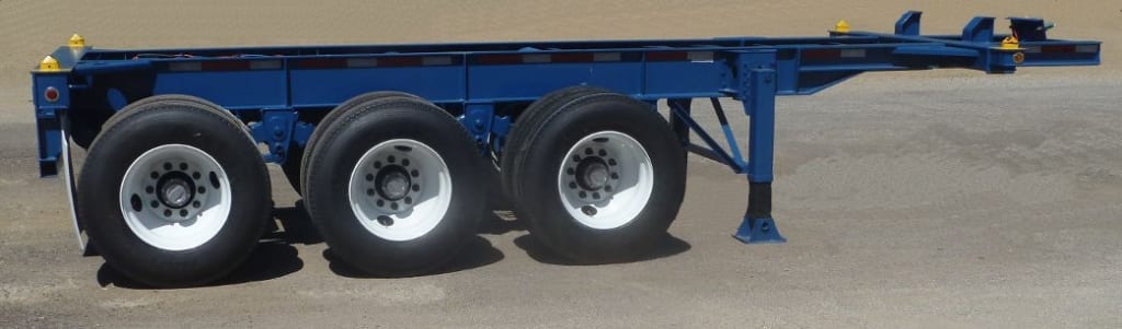 TRS sells rents + repairs 20 foot long tri-axle heavy duty chassis