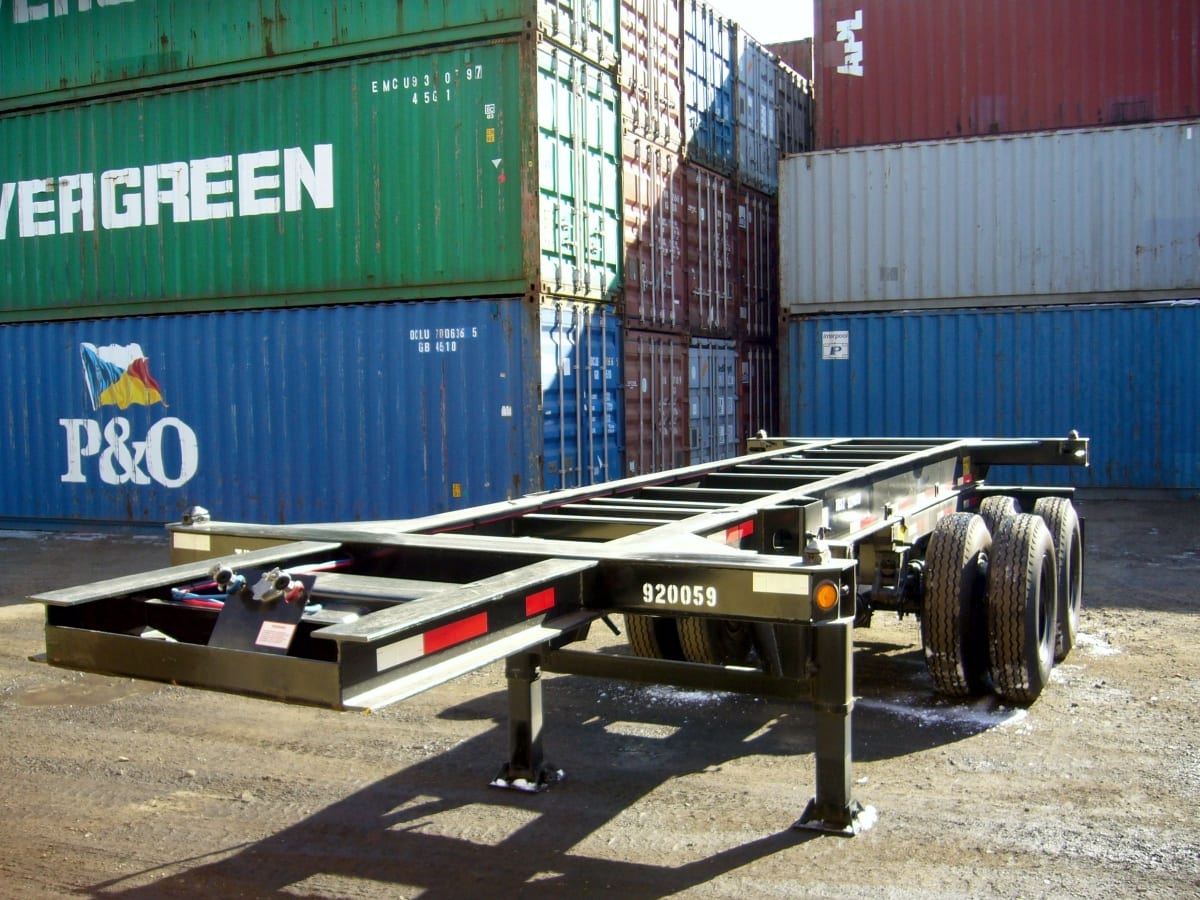 TRS sells rents + repairs 20ft long slider and flushback container chassis
